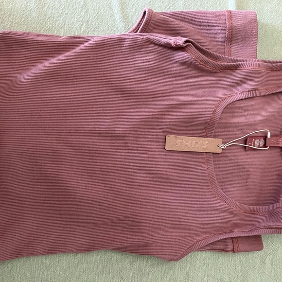 SKIMS | Intimates & Sleepwear | Nwt Skims Tank And Briefs Set ...